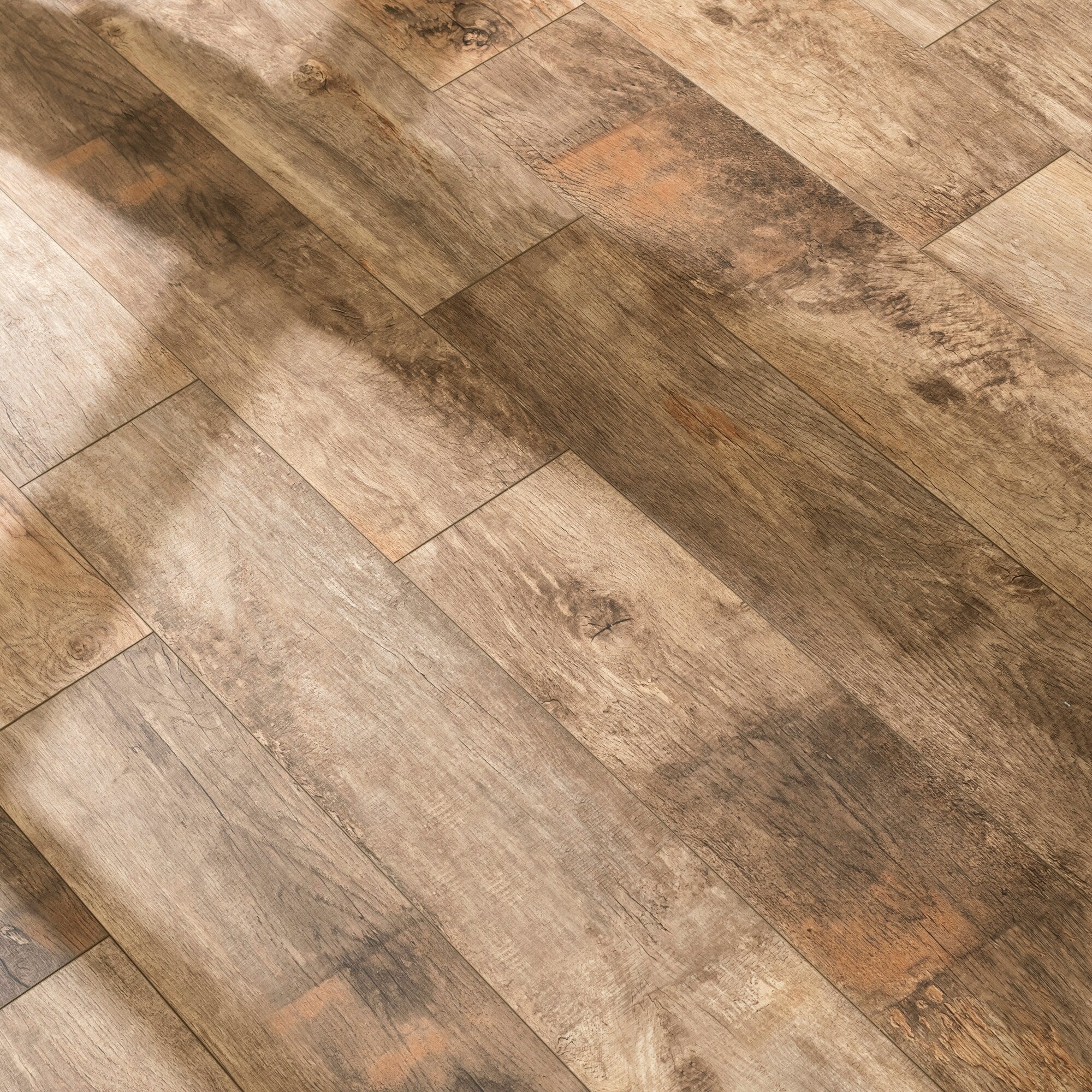 Pergo Classics Dockyard Oak Water Resistant Laminate Flooring – PROARB